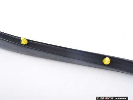 Genuine Volkswagen Audi - 8E0837911M - Front Outer Door Seal - Left ...