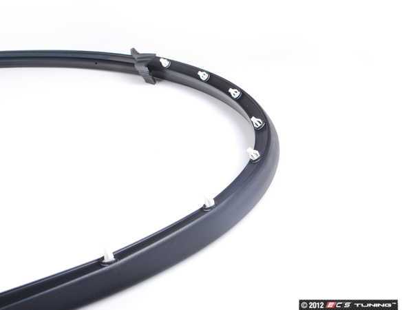 Genuine Volkswagen Audi - 8E0837911M - Front Outer Door Seal - Left ...