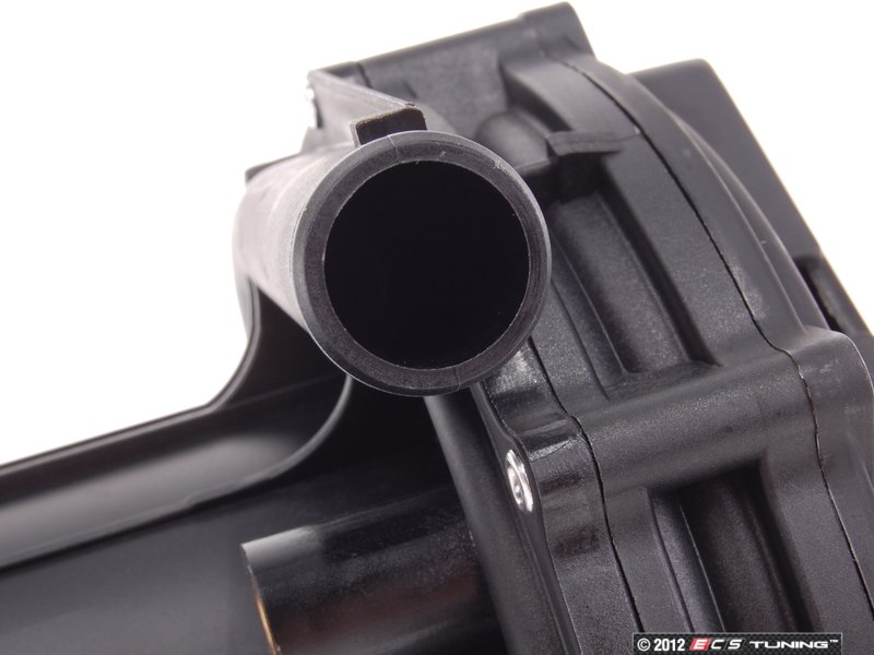 Genuine BMW - 11727553056 - Secondary Air Pump (11-72-7-553-056)