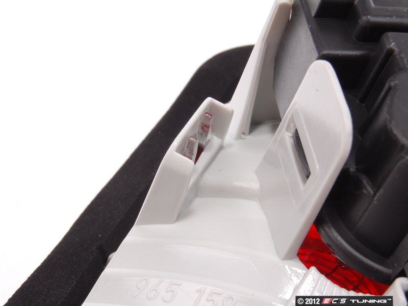 Genuine Volkswagen Audi - 8E5945093A - Inner Tail Light - Left (8E5 945 ...