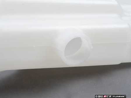 Genuine Volkswagen Audi - 8J0955453C - Windshield Washer Fluid ...