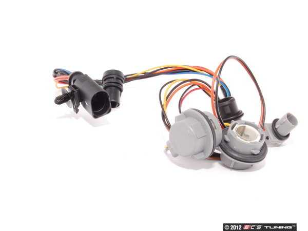 Genuine Volkswagen Audi - 4L0945221A - Lower Tail Light Wiring Harness ...