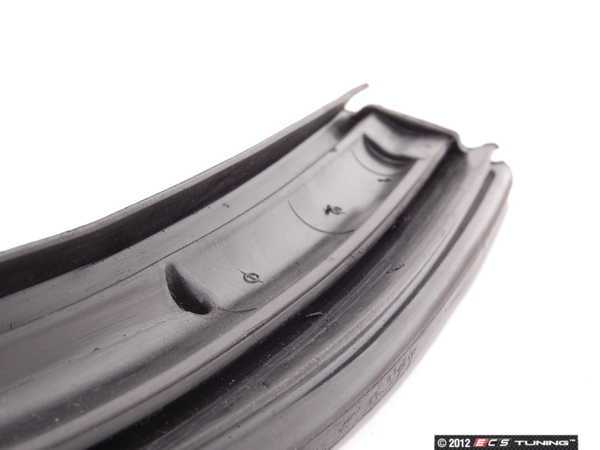 Genuine BMW - 54317043897 - LEFT REAR WINDOW GUI (54-31-7-043-897)