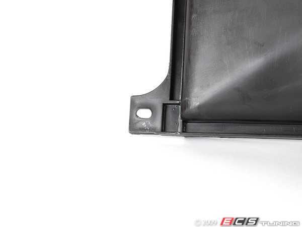 Genuine BMW - 17111712686 - Auxiliary Fan Shroud (17-11-1-712-686)