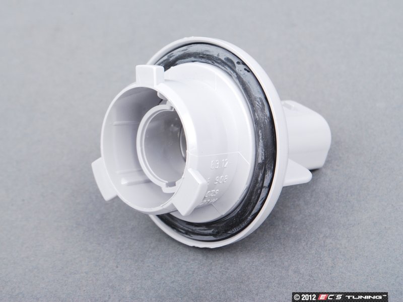 Genuine BMW - 63126908407 - BULB SOCKET (63-12-6-908-407)
