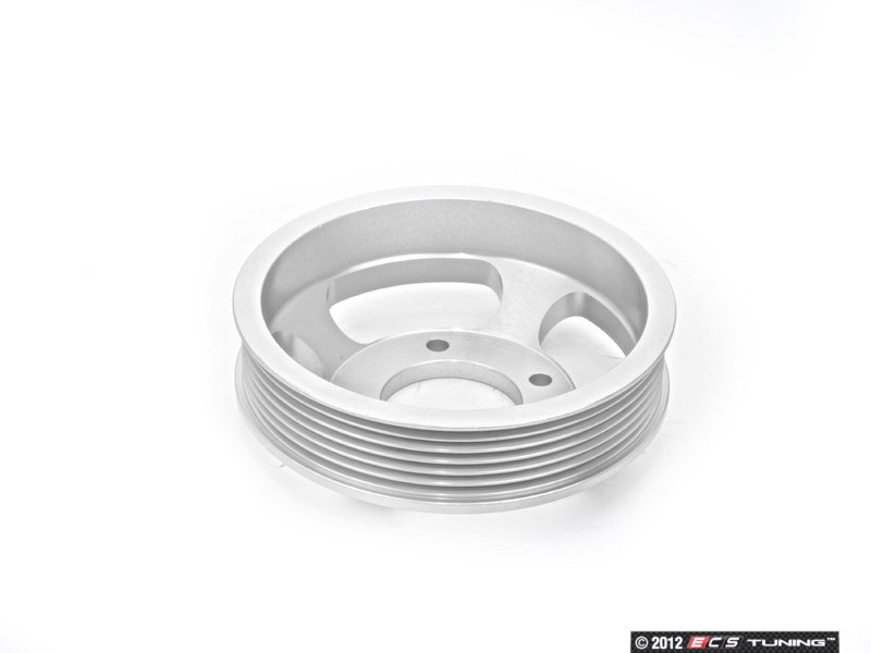 ECS News - BMW E36 M3 Aluminum Water Pump Pulleys