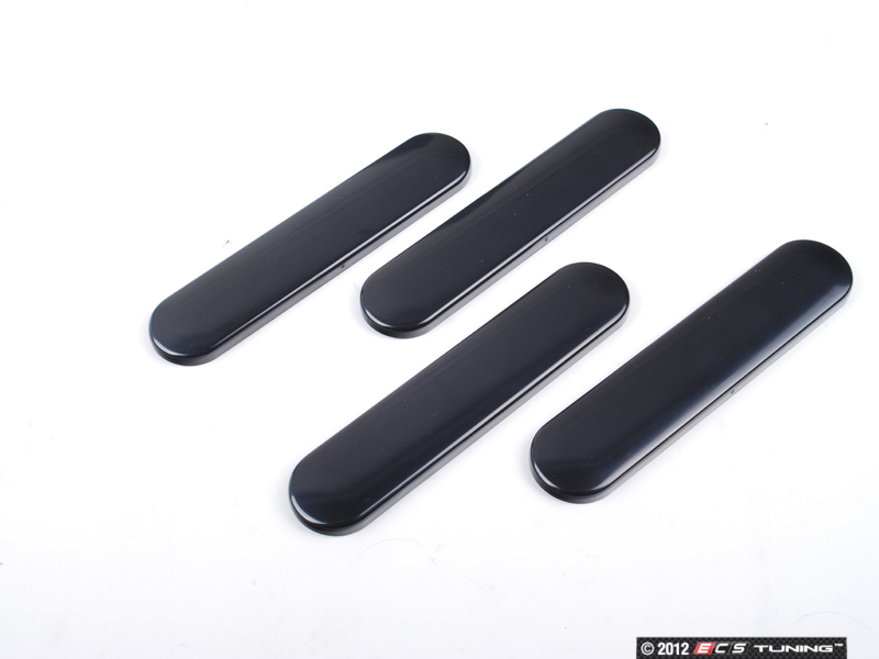 ECS News - R50/R53 MINI Roof Rack Base Bars