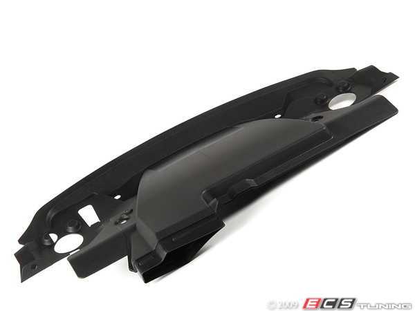 Genuine BMW - 51711977986 - Radiator Cover (51-71-1-977-986)