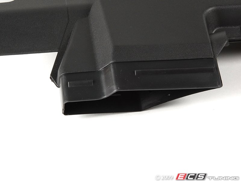 Genuine BMW - 51711977986 - Radiator Cover (51-71-1-977-986)