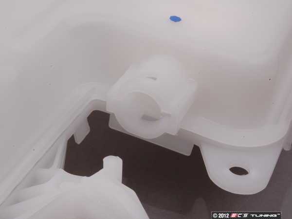 Genuine BMW - 61677238668 - Windshield Washer Fluid Reservoir (61-67-7 ...