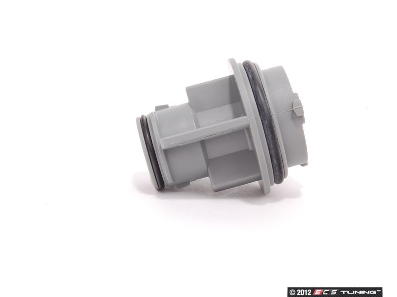Genuine Volkswagen Audi - 8D0953053 - Front Turn Signal Bulb Socket ...