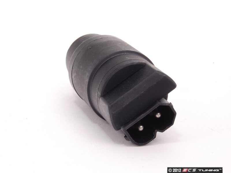 Juergen Liebisch - 61661380068 - Windshield Washer Pump