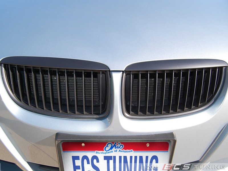 ECS News - BMW E90 Blackout Grilles