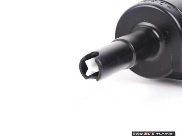 Continental - 67128377430 - Headlight Washer Pump - E46 E9X E39 E60 and ...