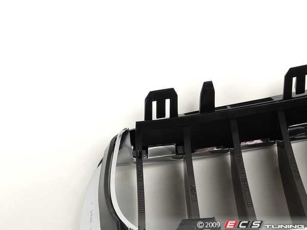 Genuine BMW - 51137077932 - Kidney Grille - Right (51-13-7-077-932)