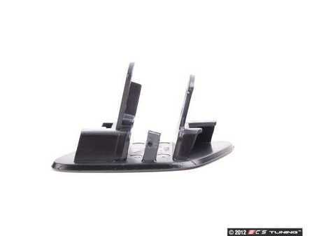 Genuine BMW - 51657199142 - E70 X5 Headlight Washer Cover - Right (51 ...