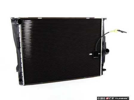 Genuine BMW - 17117537292 - Engine Radiator - Automatic - N51 (17-11-7 ...