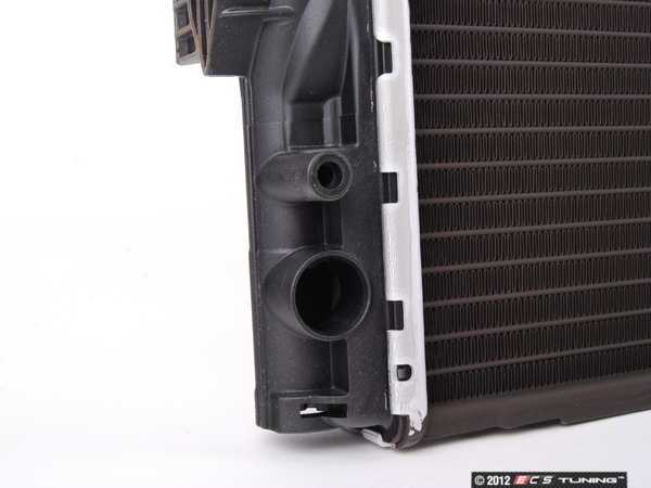 Genuine BMW - 17117537292 - Engine Radiator - Automatic - N51 (17-11-7 ...