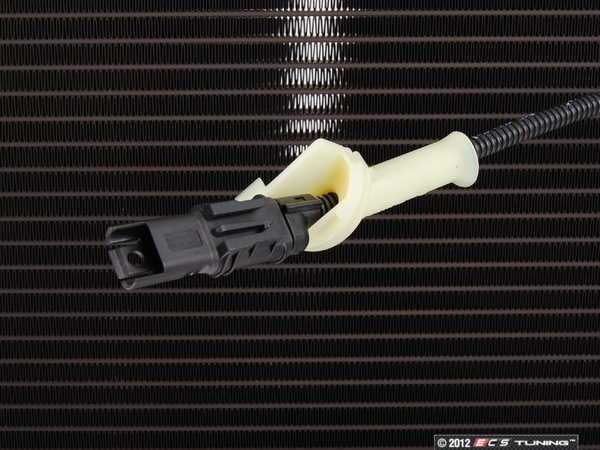 Genuine BMW - 17117537292 - Engine Radiator - Automatic - N51 (17-11-7 ...