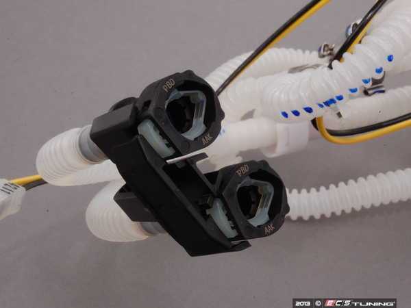 Genuine Porsche - 99662010702 - Fuel Pump