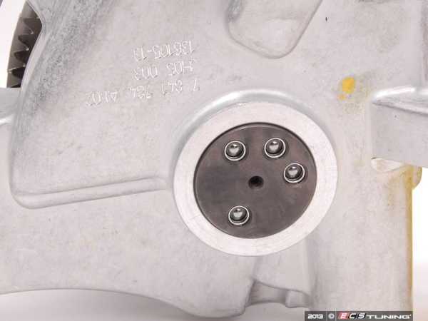 Genuine BMW - 11367841784 - VANOS High Pressure Pump (11-36-7-841-784)