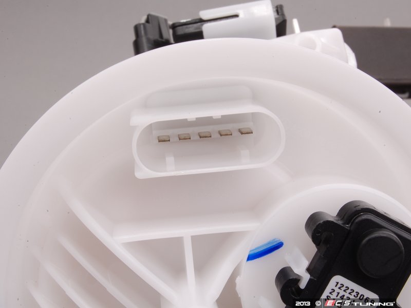 Genuine Mercedes Benz - 2094700994 - Fuel Sending Unit - Left Side