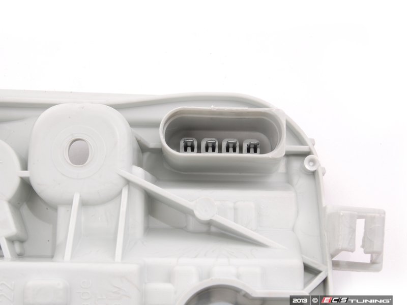 Genuine Volkswagen Audi - 8P4945258 - Bulb Carrier - Right Outer (8P4 ...