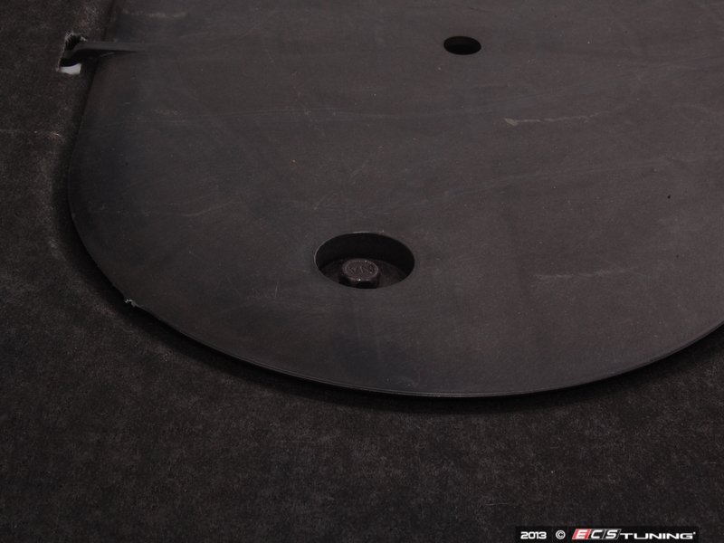 Genuine BMW - 51757138611 - Center Belly Pan (51-75-7-138-611)