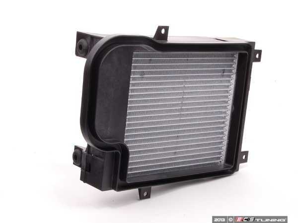 Genuine BMW - 17117586544 - Auxiliary radiator (17-11-7-586-544)