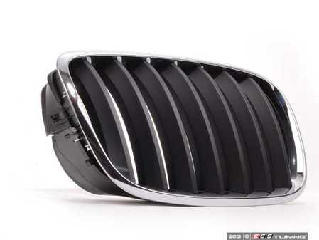 Genuine BMW - 51137157688 - Front grille - right (51-13-7-157-688)