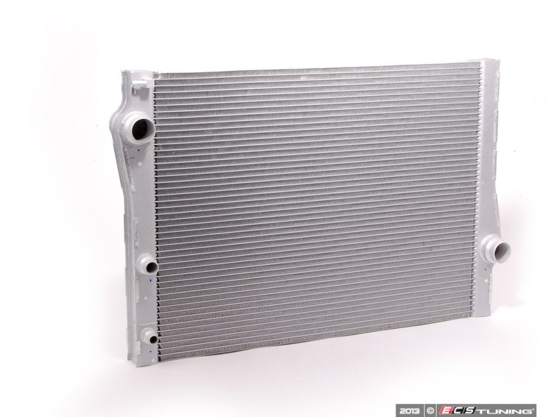 Genuine BMW - 17117533472 - Radiator (17-11-7-533-472)