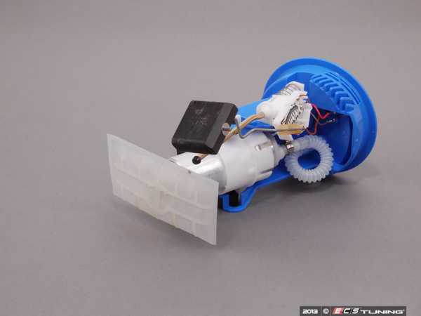 Genuine BMW - 16146758736 - Fuel Pump (16-14-6-758-736)