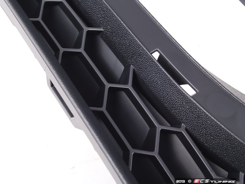 Genuine Volkswagen Audi - 561853666A9B9 - Fog Light Grille - Right (561 ...