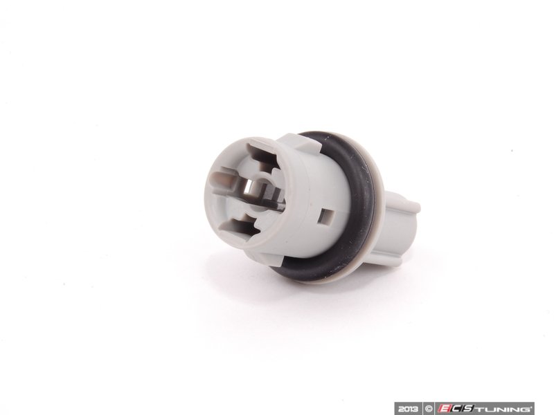 Genuine Mercedes Benz - 0005400966 - Bulb Socket - Priced Each