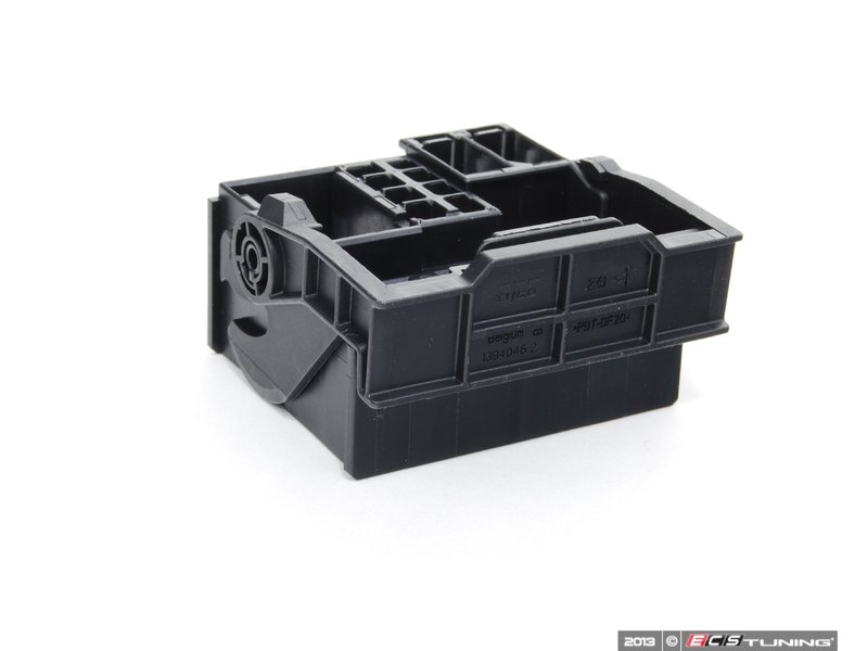 Genuine Mercedes Benz - 0015456930 - Contact Carrier