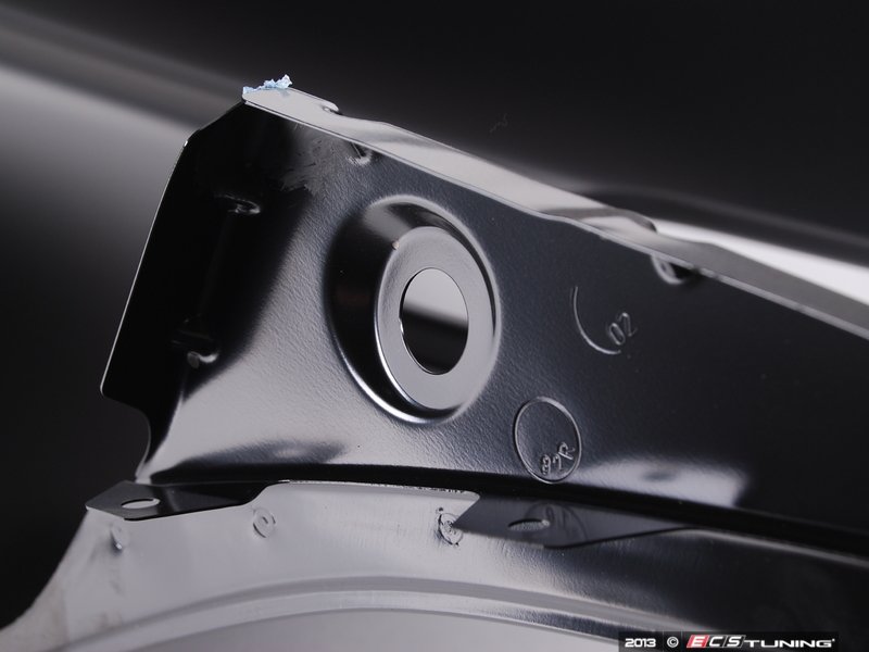 Genuine BMW - 41008052628 - Rear Quarter Panel & C-Pillar - Right (41 ...