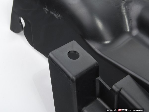 Genuine BMW - 51717069470 - Front Bumper Air Duct (51-71-7-069-470)