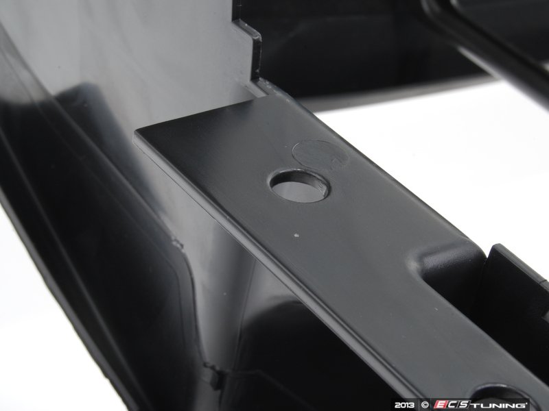 Genuine BMW - 51717069470 - Front Bumper Air Duct (51-71-7-069-470)