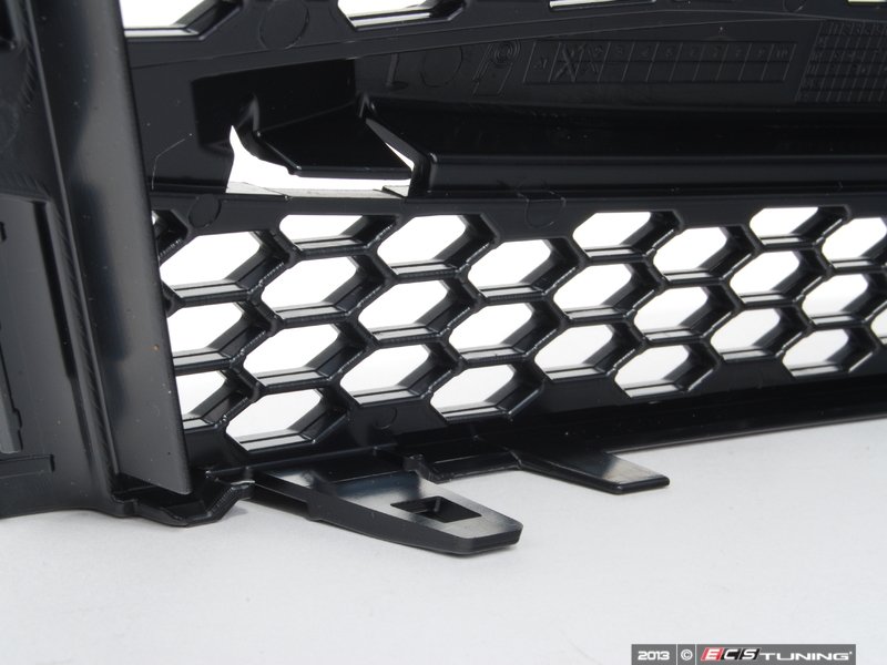 Genuine BMW - 51117227923 - Bumper Grille - Left (51-11-7-227-923)