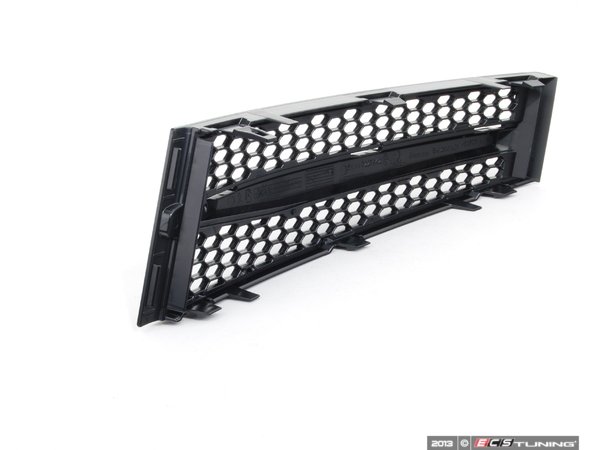 Genuine BMW - 51117227942 - Bumper Grille - Right (51-11-7-227-942)