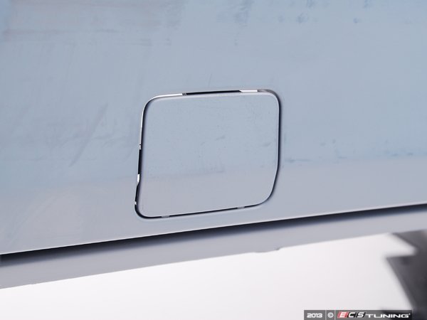 Genuine BMW - 51128041139 - E90 Rear Bumper Trim - Primed --M- (51-12-8 ...