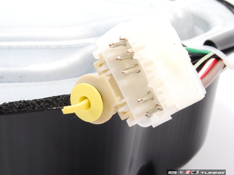 Genuine BMW - 37226787617 - Air Supply Pump (37-22-6-787-617)