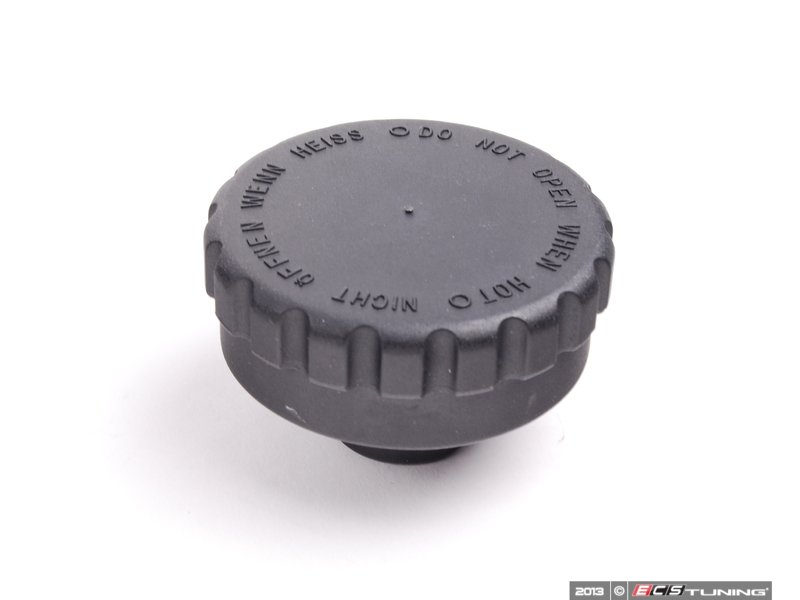 URO - 17114379047 - Expansion Tank Cap
