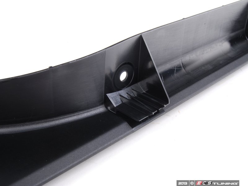 Genuine BMW - 51128125424 - Rear Bumper Guide (51-12-8-125-424)