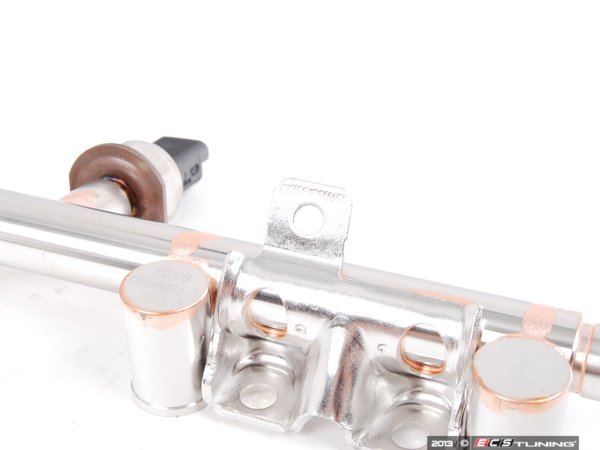 Genuine MINI - 13537568050 - Injection Pipe / Fuel Rail (13-53-7-568-050)