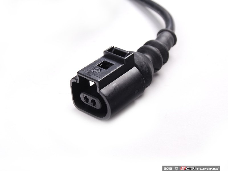 Assembled By ECS - 1K0698301AA - Front Brake Service Kit (312x25)