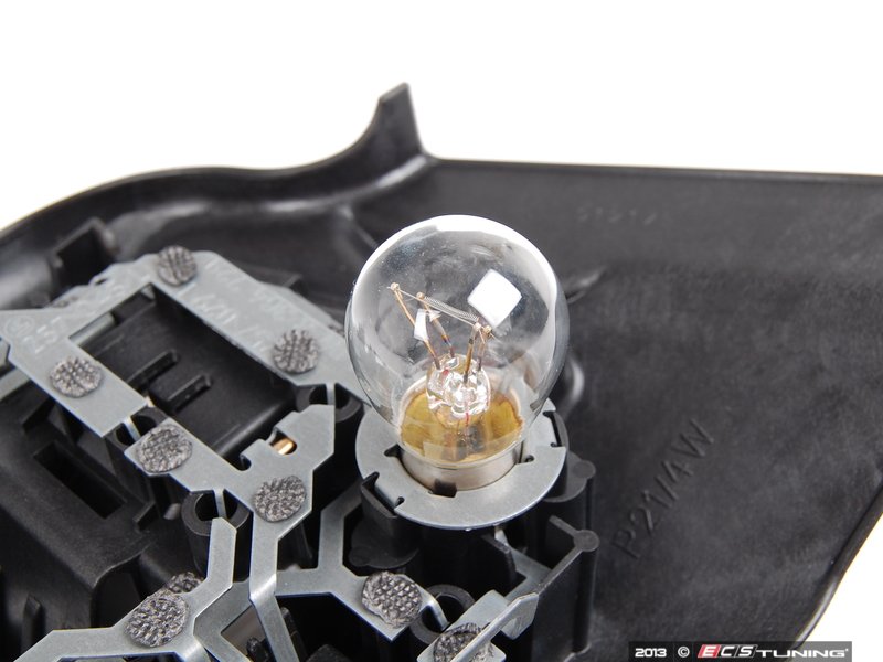 Genuine BMW - 63218364729 - Bulb Carrier - Left (63-21-8-364-729)