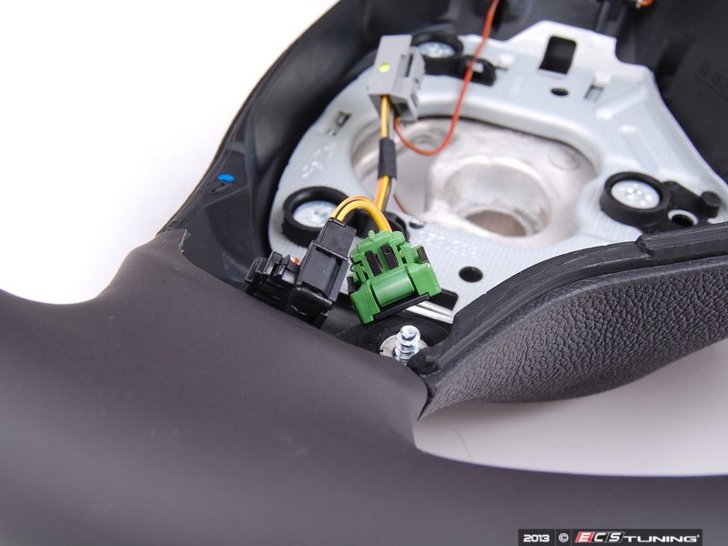 Genuine BMW - 32302283733 - M Leather Steering Wheel (32-30-2-283-733)