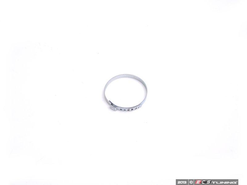 ECS News - BMW E46 325xi/330xi Axle Shafts Replacements