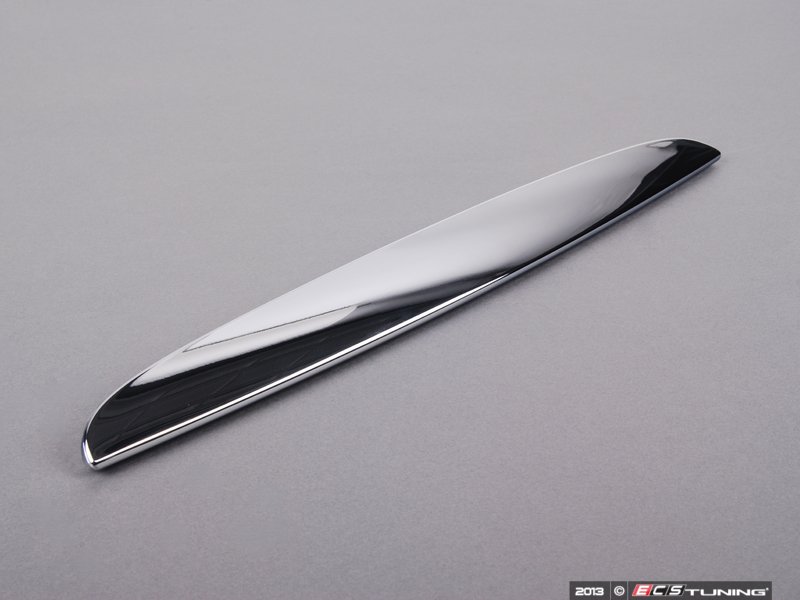 Genuine BMW - 51137117242 - Hood Trim - Right (51-13-7-117-242)